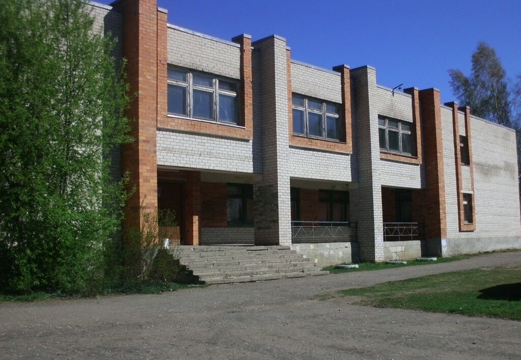 Kültür ocakları Блясинский сельский дом культуры, Pskovskaya oblastı, foto