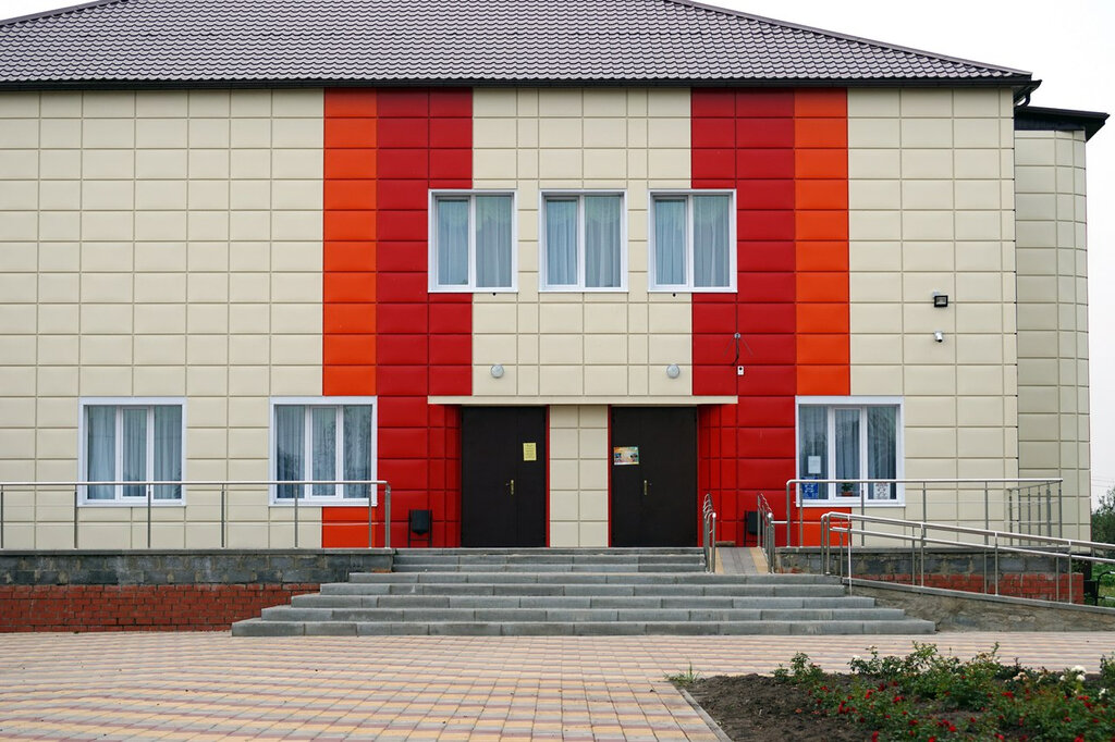 Kültür ocakları Песчанский сельский Дом культуры, Belgorodskaya oblastı, foto