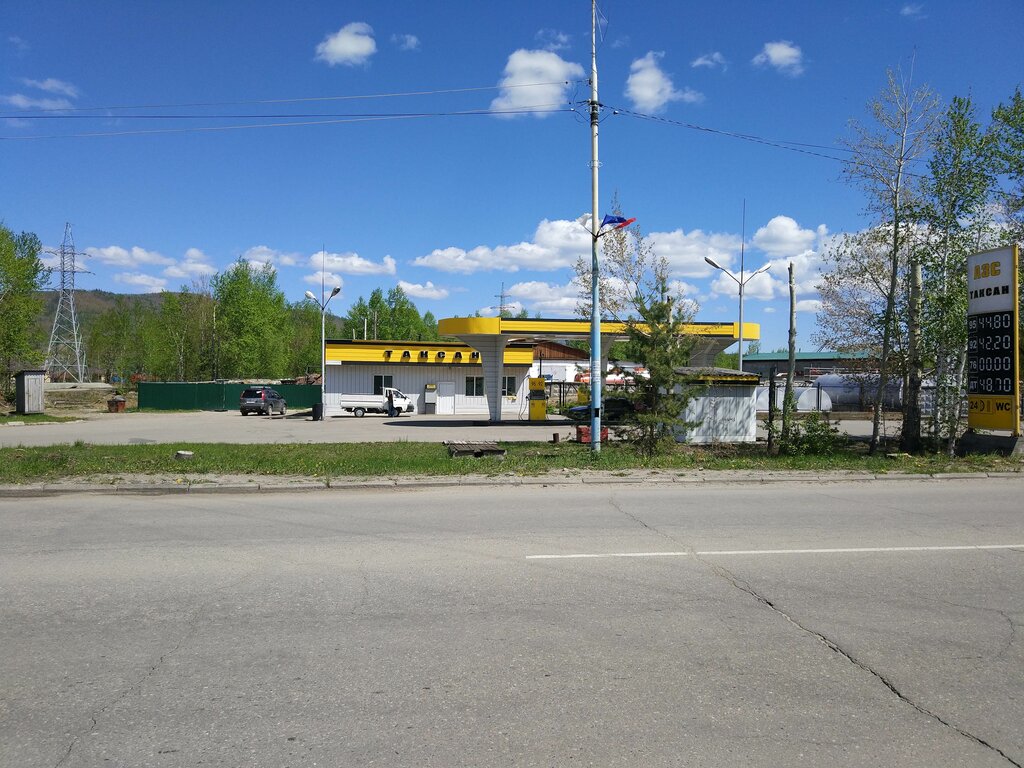 Benzin istasyonu АЗС Таксан, Zeya, foto