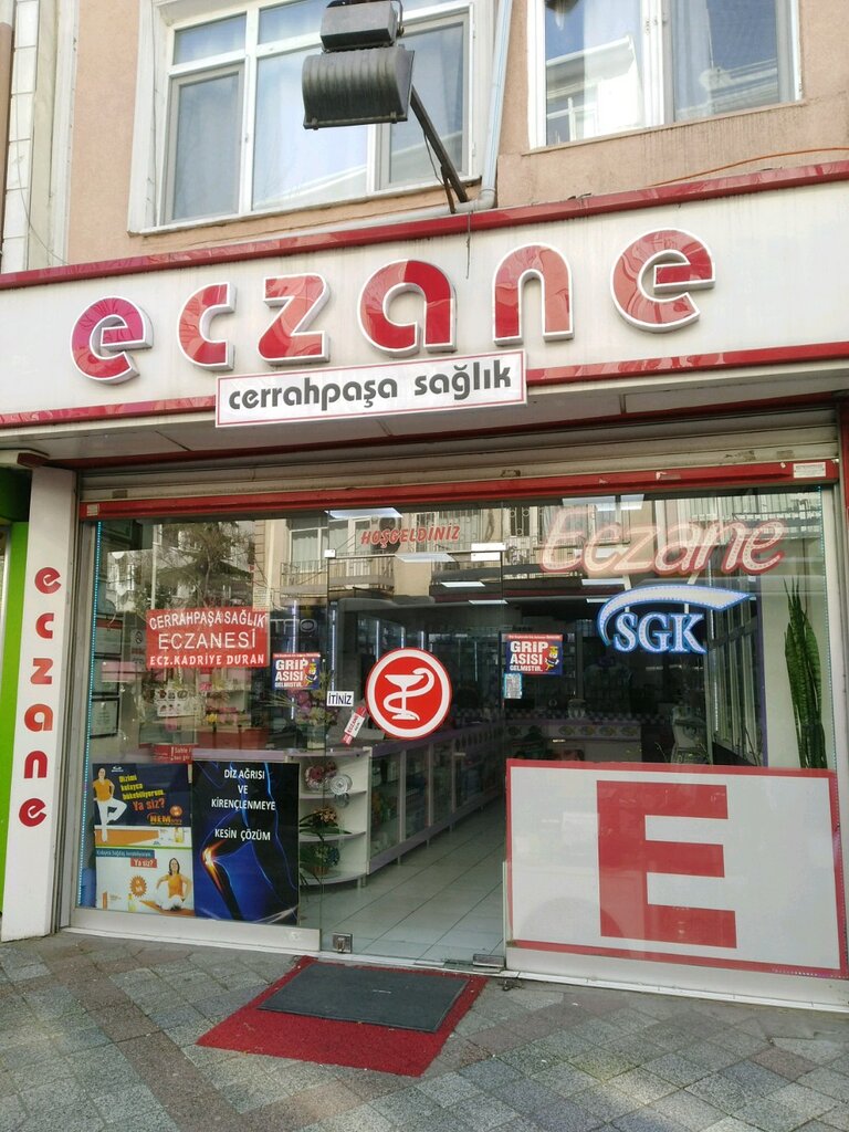 Eczaneler Cerrahpaşa Özlem Eczanesi, İstanbul, foto