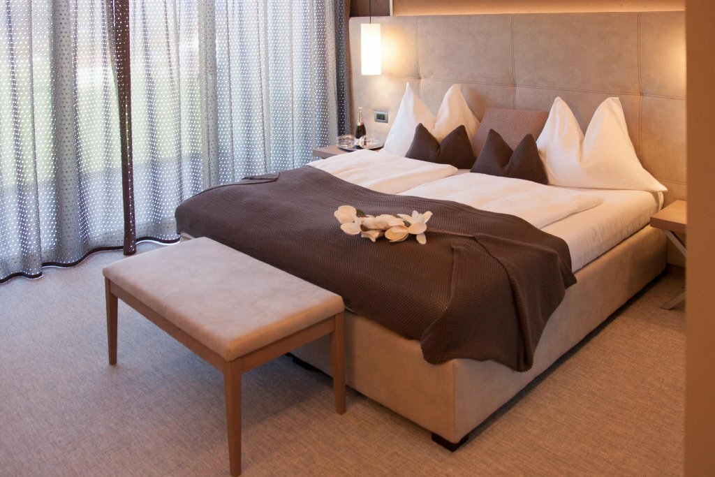 Otel The Lodge- Golf Club Eppan, Trentino‑Alto Adige, foto