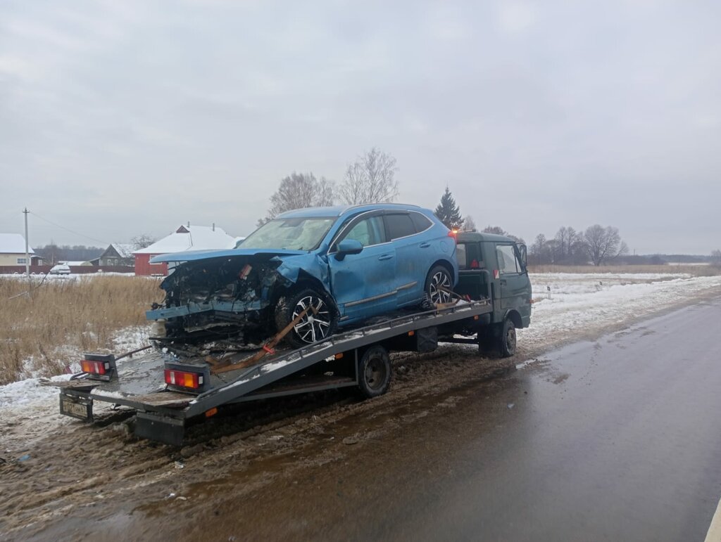 Otomobil servisi Avtoservis, Syçovka, foto