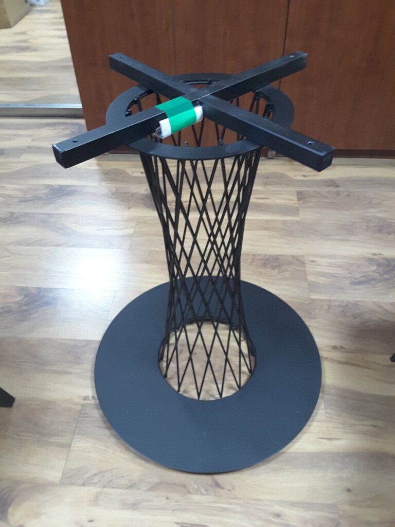 Taş ürünler ve yapılar Moyka-vstroyka. rf, Astrahan, foto