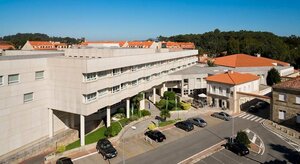 Hotel Balneario Hesperia Isla La Toja (Comunidad Autònoma de Cataluña, Tarragona, Calle S), otel  Galisya'dan