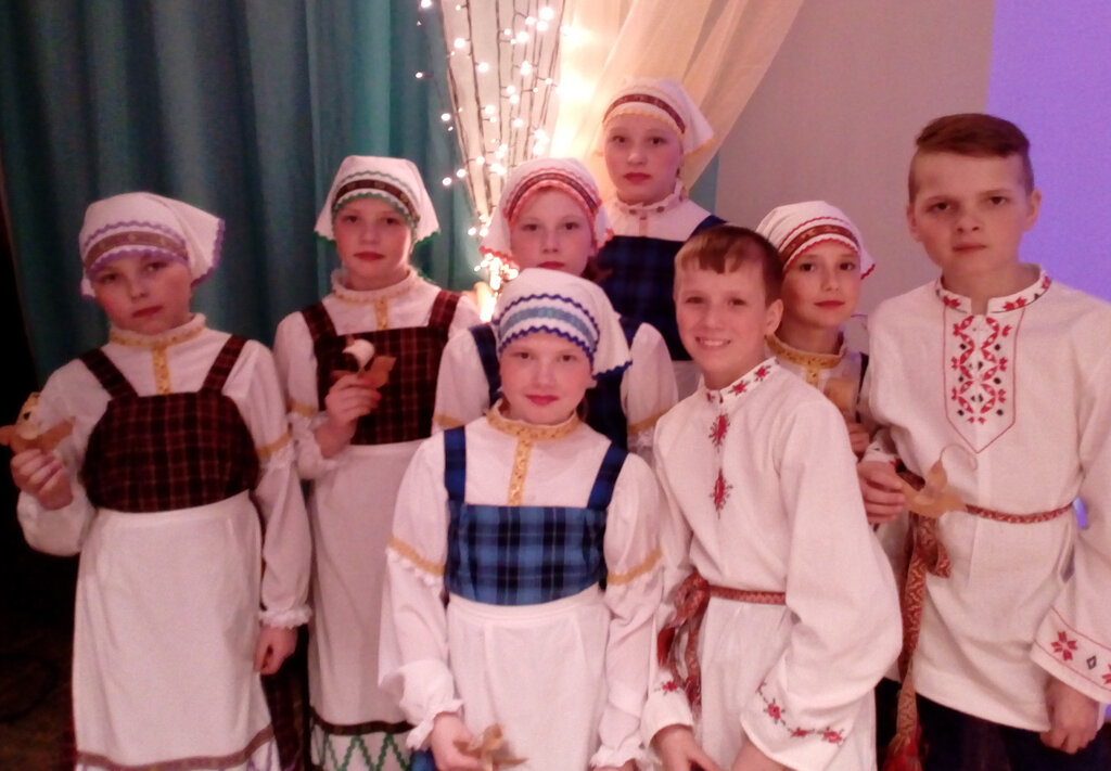 Kültür ocakları Tsentr Komi-permyatskoy kultury d. Moskovskaya Mkuk, Kirovskaya oblastı, foto