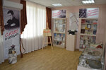 Library № 7 (Kamchatskaya ulitsa No:1А), kütüphaneler  Tiumen'den