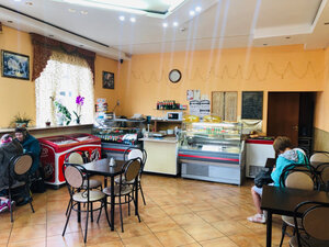 Puush (Oktyabrskaya Street No:с1), kafe  Chudovo'dan