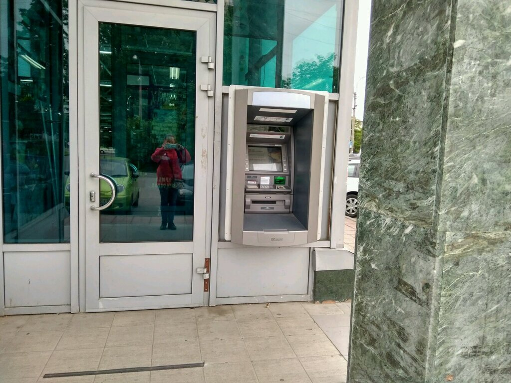 ATM'ler Bank Saint Petersburg, Saint‑Petersburg, foto