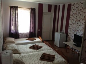 Divo (Цветочная улица No:97, село Береговое), otel  Kırım Cumhuriyeti'nden