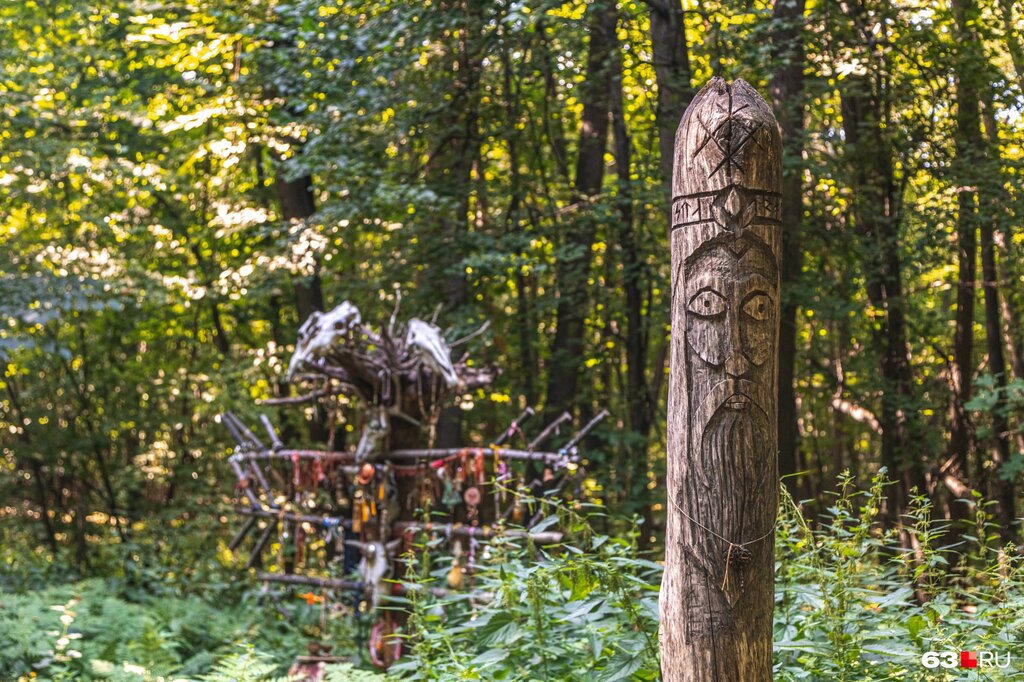 Dini dernekler Капище бога Велеса, Samara, foto