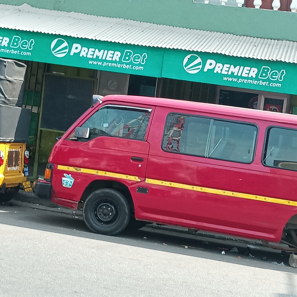 Şans oyunu bayileri Premier bet, Akra, foto