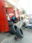 Chez Baba (Brazzaville, Commune de Moungali, Rue Moundzombo), oto lastik tamiri  Brazzaville'den