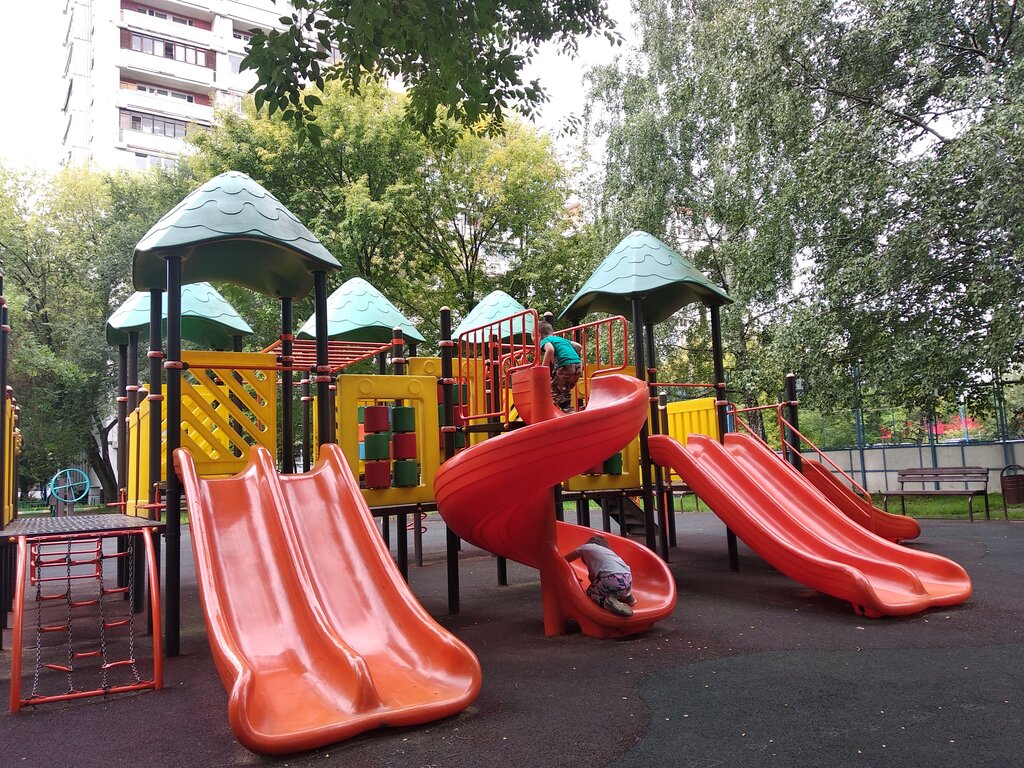 Oyun alanı Детская площадка, Moskova, foto