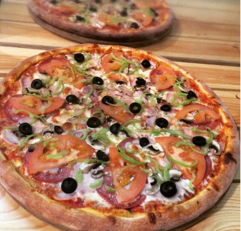 Pizzacılar Edward's club, Moskova ve Moskovskaya oblastı, foto