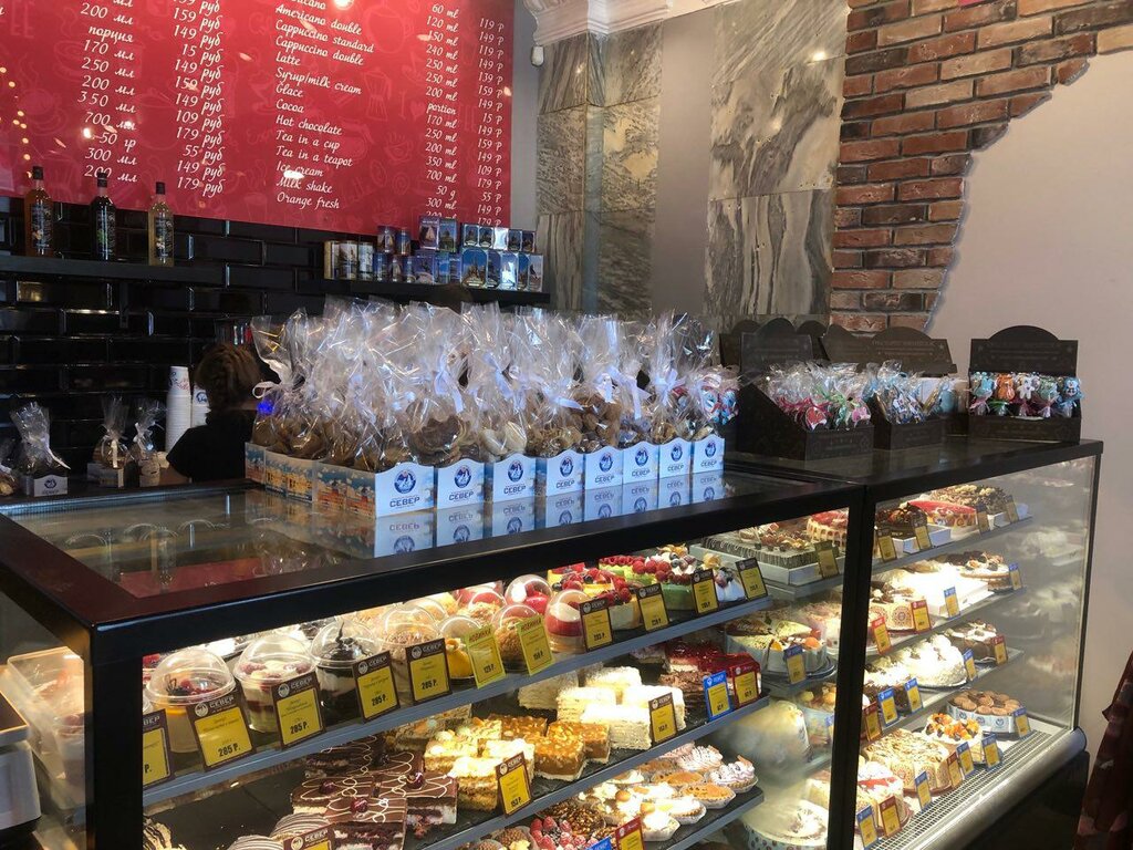 Pasta, şekerleme ve tatlı Север-Метрополь, Saint‑Petersburg, foto