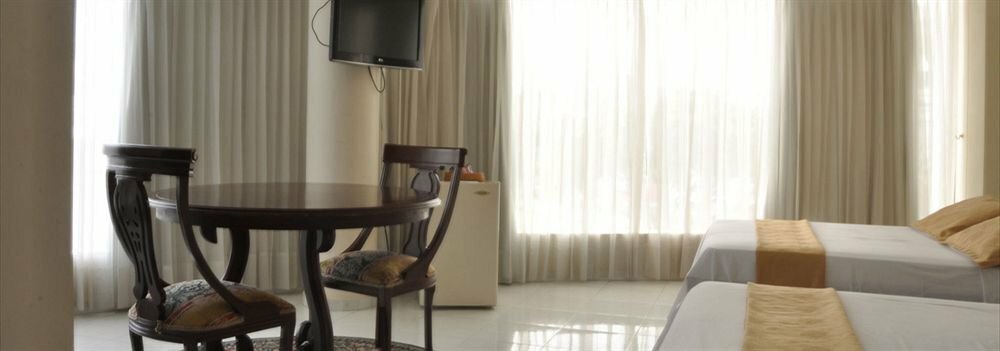 Otel Hotel Metrópolis Plaza, Cali, foto