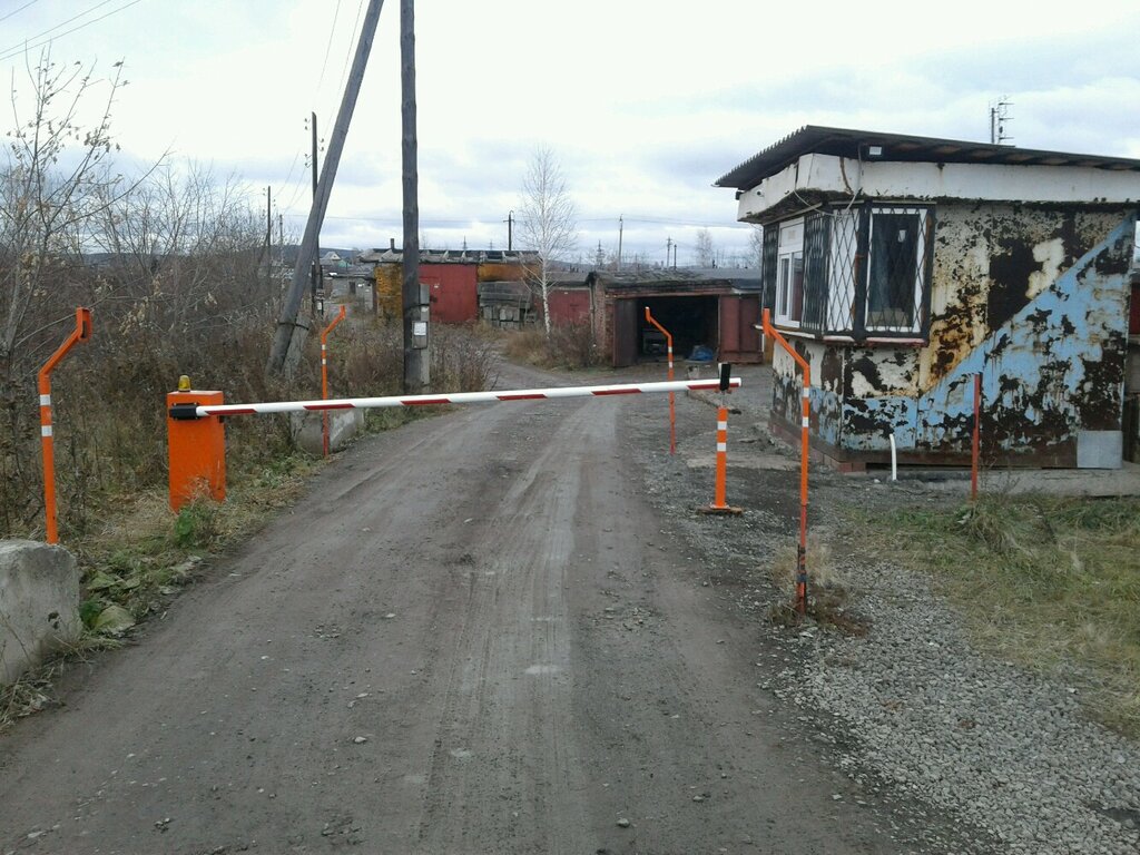 Garajlar Кирпичный -3, Nijni Tagil, foto