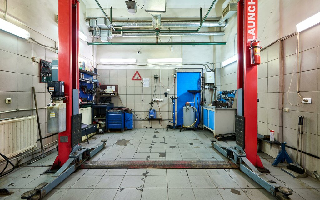 Otomobil servisi Trading and repair company Amg, Saint‑Petersburg, foto