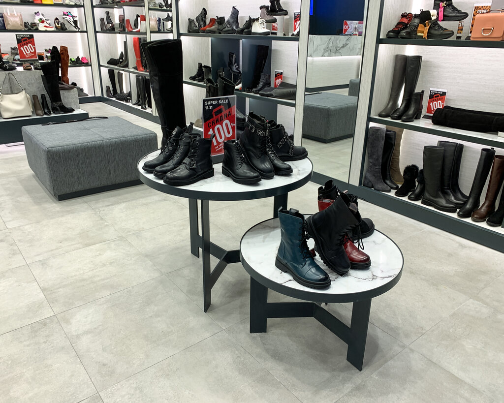 Ayakkabı mağazaları Paolo Conte, Moskova, foto