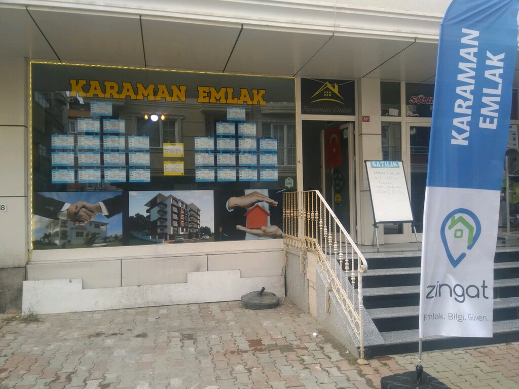 Emlak ofisi Karaman Emlak, İstanbul, foto