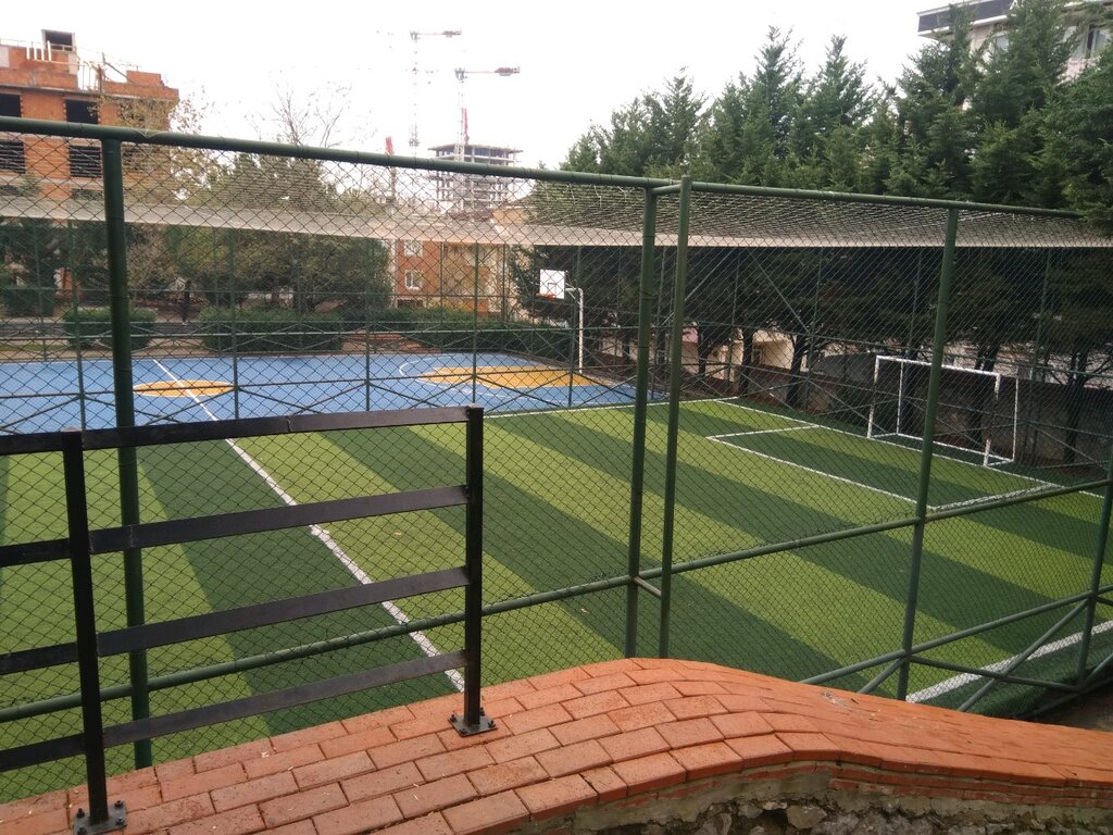Parklar ve ormanlar Çekmeköy Meydan Parkı, İstanbul, foto