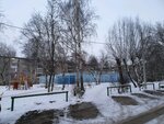Sports ground (Perm, mikrorayon Novoploskiy), spor alanı  Perm'den