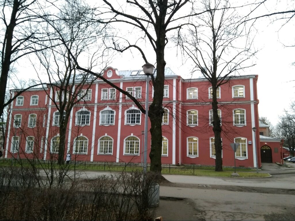 Kütüphaneler Biblioteka Fgbou Vo Szgmu imeni I.I. Mechnikova, Saint‑Petersburg, foto