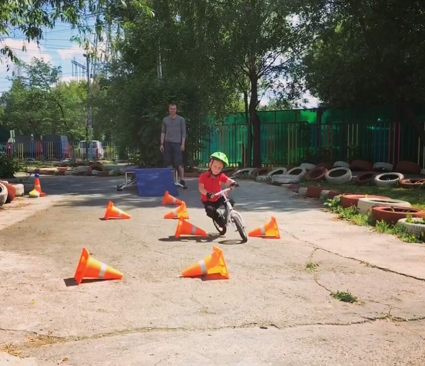 Spor kurumları Pro-trial, Moskova, foto