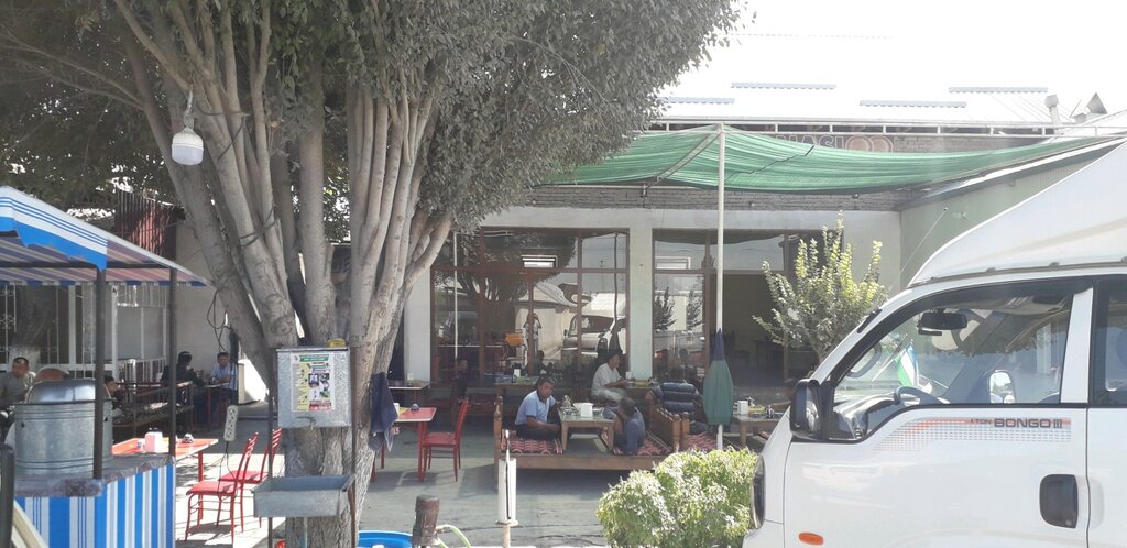 Kafe Ubay kebab, Mergilân, foto