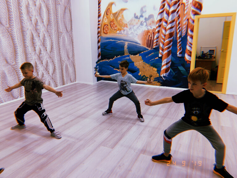 Dans okulları Shkola tantsev Praise The Sun, Moskova, foto