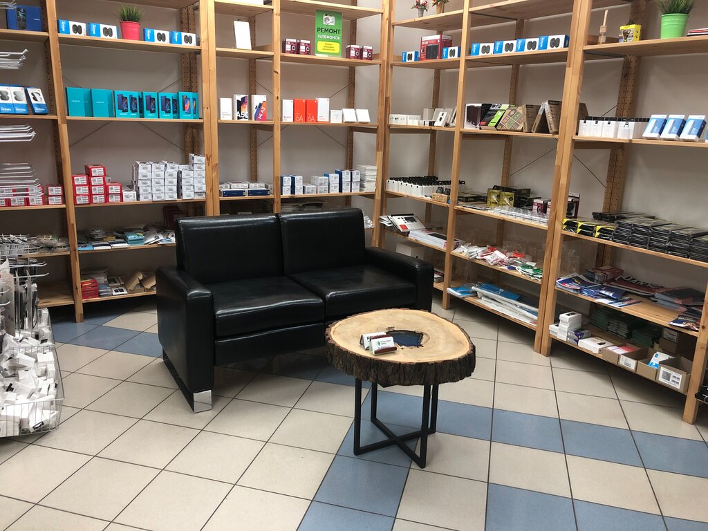 Cep telefonu ve aksesuarları satış mağazaları Territoriya svyazi, Kirov, foto