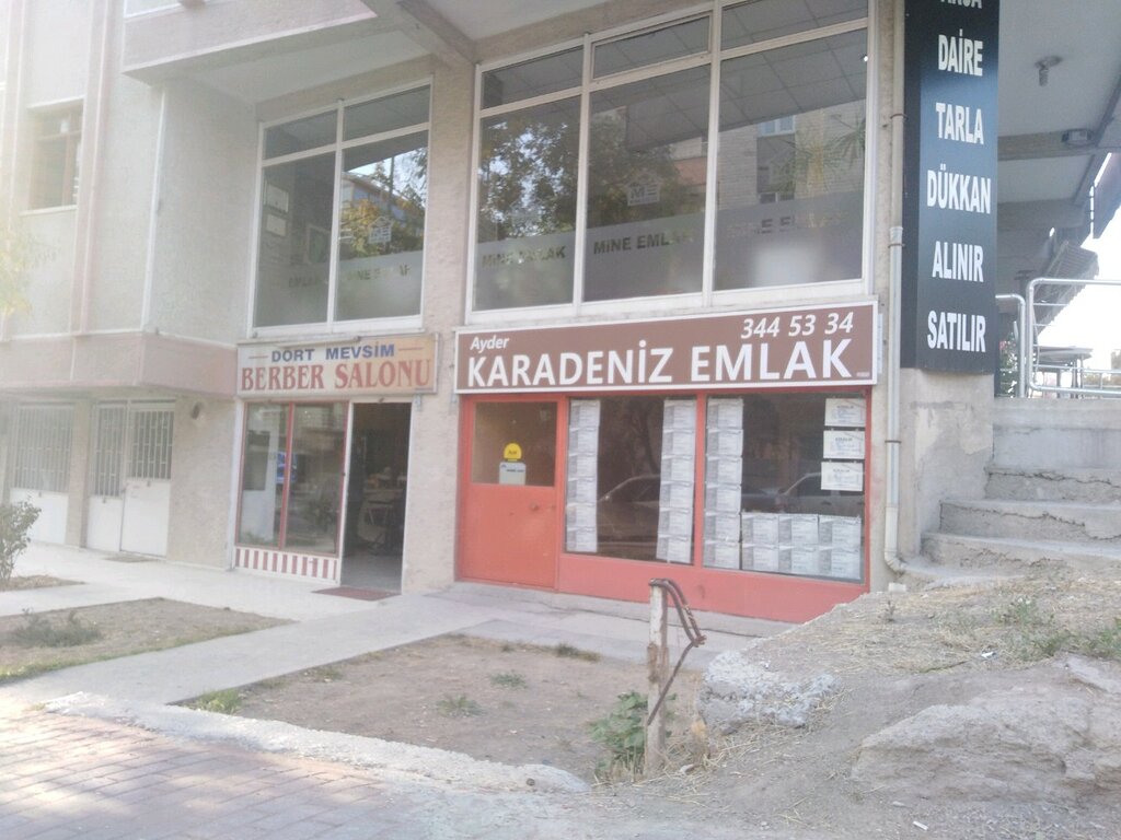 Emlak ofisi Karadeniz Emlak, Ankara, foto
