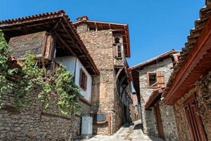 Yeni Gelin Evi Birgi (Birgi Mah., Şehit Gürol Madan Cad., No:86, Ödemiş, İzmir), pansiyonlar, hosteller  Ödemiş'ten