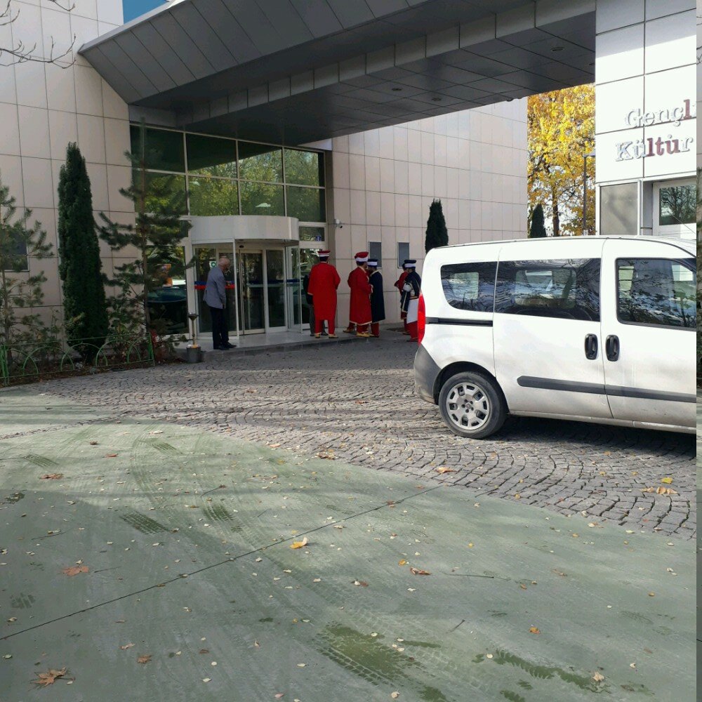 Eğlence merkezleri Necip Fazıl Salonu, Ankara, foto