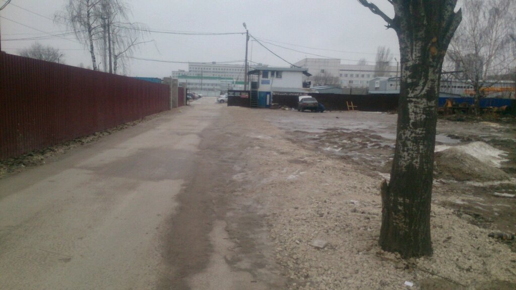 Otoparklar Car park, Ulyanovsk, foto