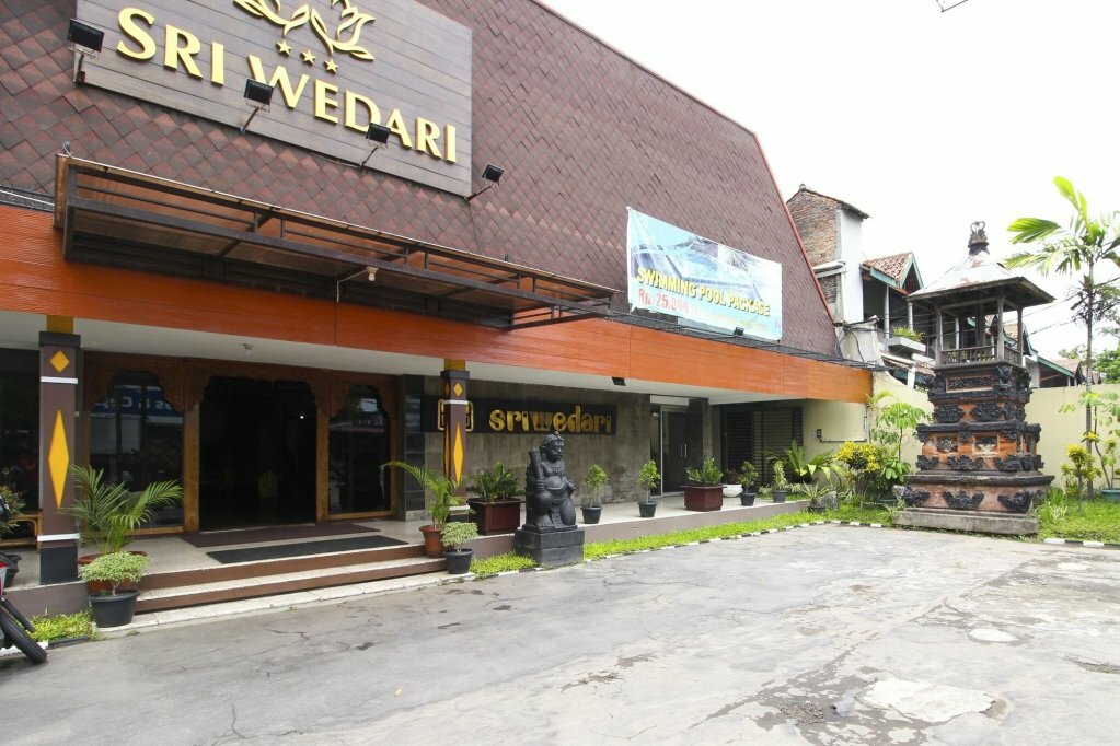 Otel RedDoorz @ Solo Street, Dünya, foto