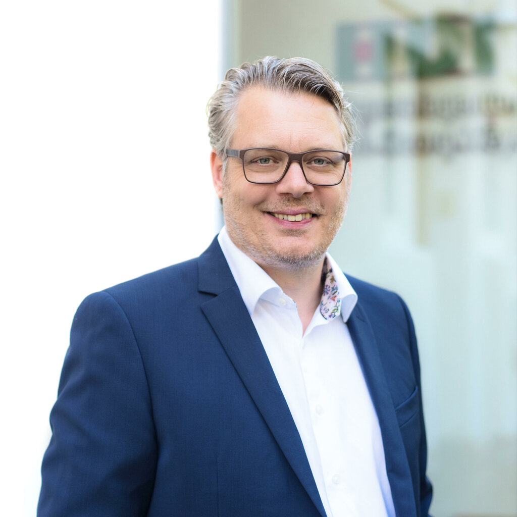 Sigorta şirketleri Hdi Versicherungen: Jan Georg Weyers, Kuzey Ren‑Vestfalya, foto