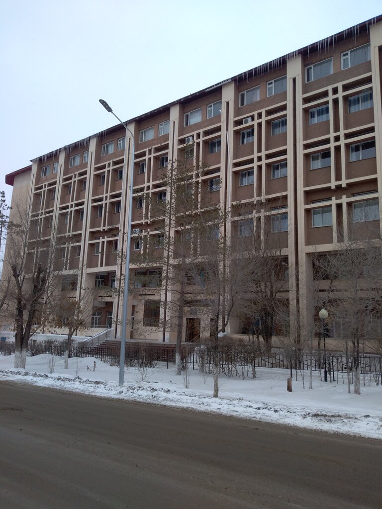 Üniversiteler Zhubanov Argu Faculty of Economics, Aktöbe, foto