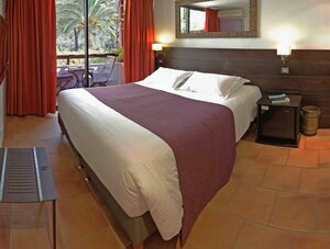 La Roya (Haute-Corse, Arrondissement de Calvi, Saint-Florent, Hameau de la Foce), otel