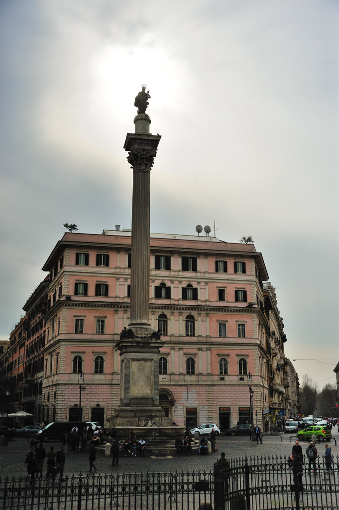 Anıt, heykel Obelisco Esquilino, Roma, foto
