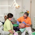 Studio Dentistico Miselli Dr. Valter (Friuli-Venezia Giulia, Provincia di Udine, Via 1 Maggio, 3), özel ağız ve diş sağlığı klinikleri ve muayenehaneleri  Friuli‑Venezia Giulia'dan
