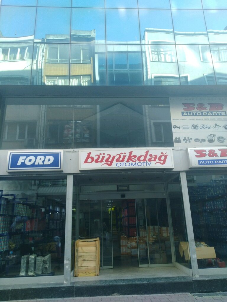 Otomobil yedek parçaları Büyükdağ Otomotiv, İstanbul, foto