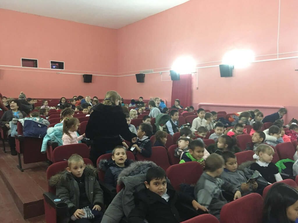 Sinemalar Премьер Зал, Saratovskaya oblastı, foto