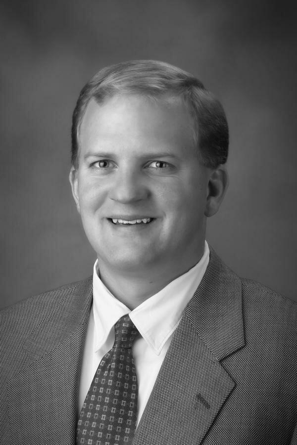 Yatırım fonu firmaları Edward Jones - Financial Advisor: Christy M Allen, Tennessee Eyaleti, foto