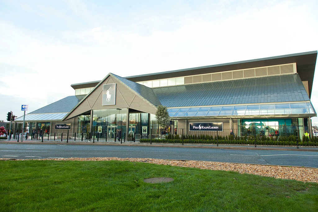Giyim mağazası Polo Ralph Lauren Outlet Store Cheshire Oaks, İngiltere, foto