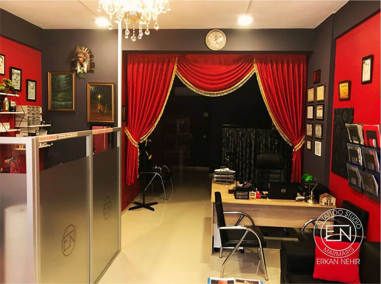 Dövmeciler EN Tattoo Studio, Marmaris, foto