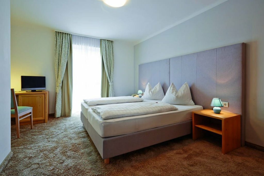 Otel Hotel Gerl, Dünya, foto