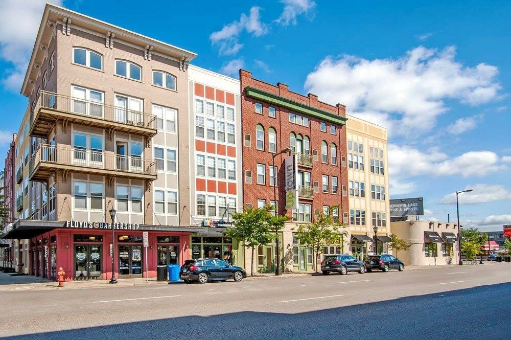 Emlak ofisi Uptown Lake Apartments, Minneapolis, foto