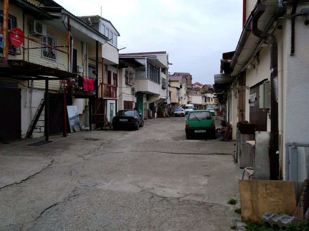 Garajlar ГК № 17, Soçi, foto