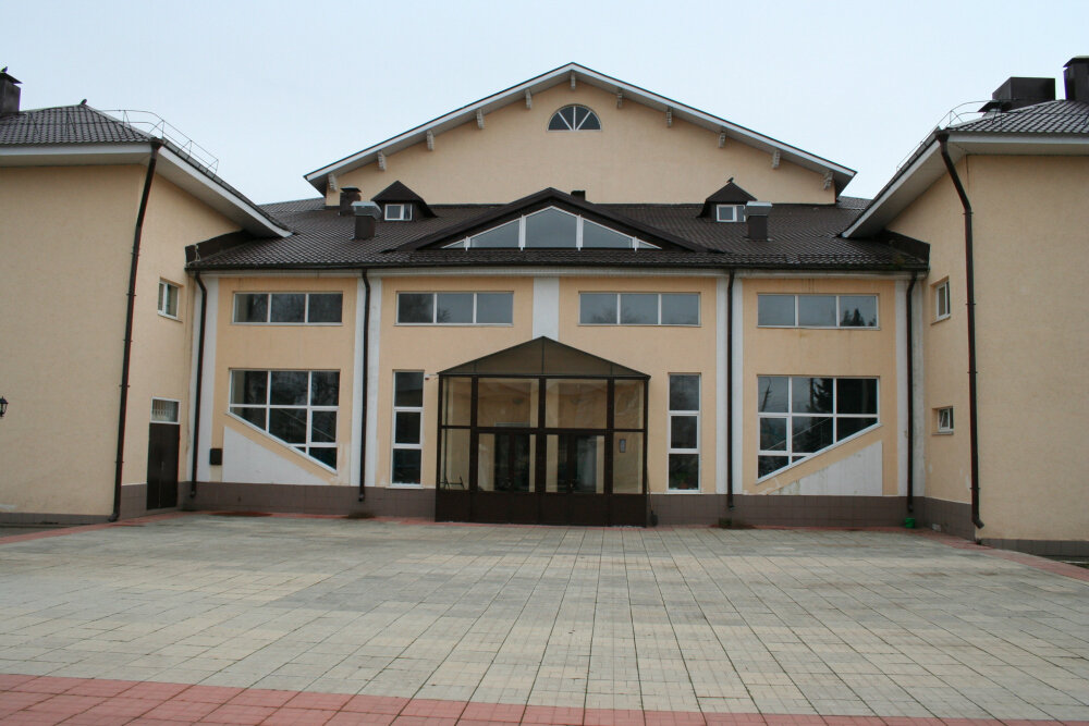 Tiyatrolar Mbuk Teatralno-tvorcheskoye obyedineniye Sad, Pohvistnevo, foto